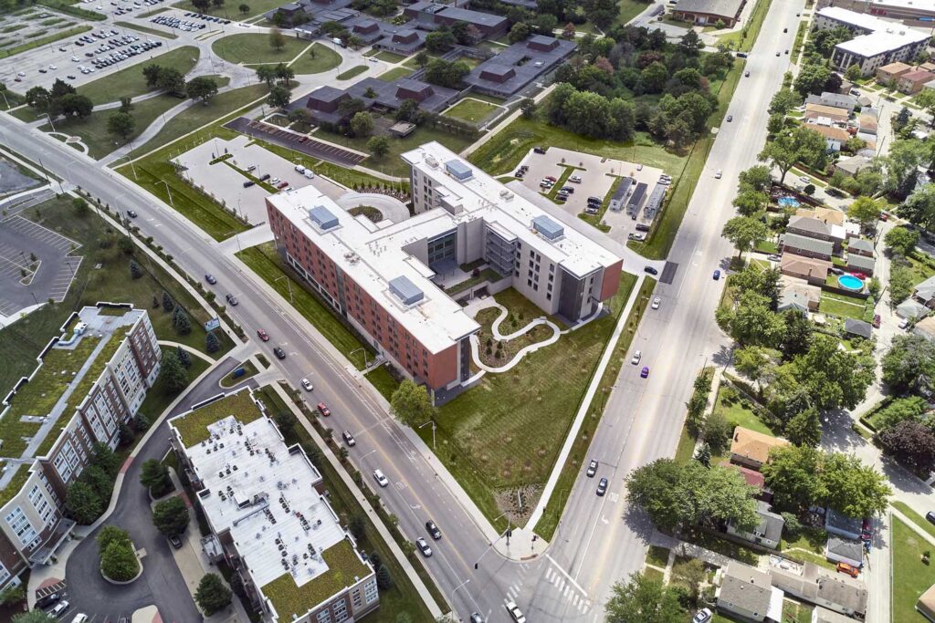 EXTERIOR – Patsy McEnroe